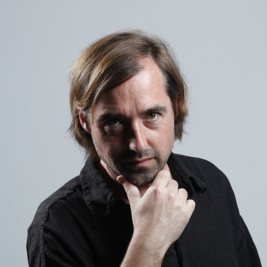 About - JAN TOMAS